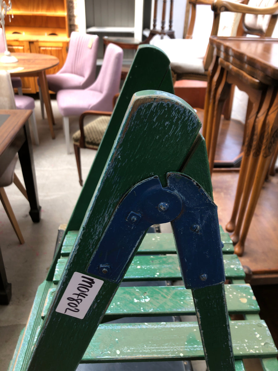 Rustic Painted Ladder – The Home Remedy Stroud