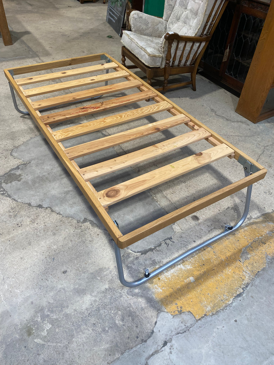 Wooden Trundle Base – The Home Remedy Stroud